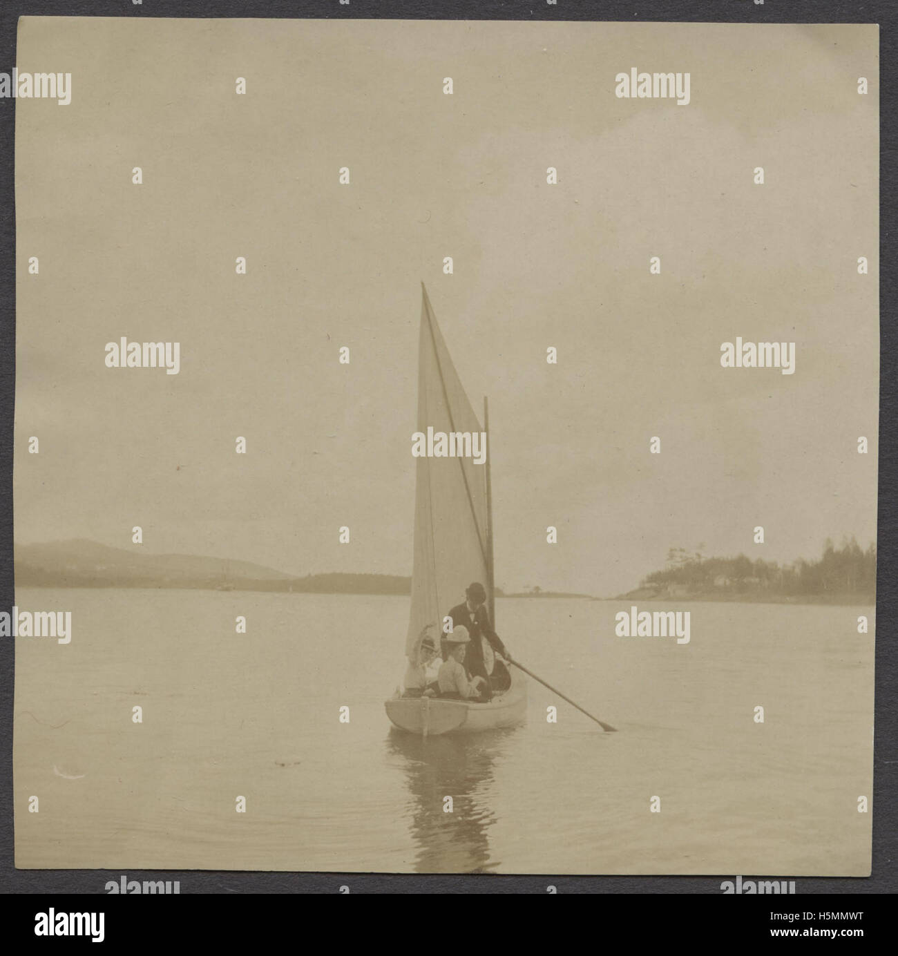 Fishing boat 1900s hi-res stock photography and images - Alamy