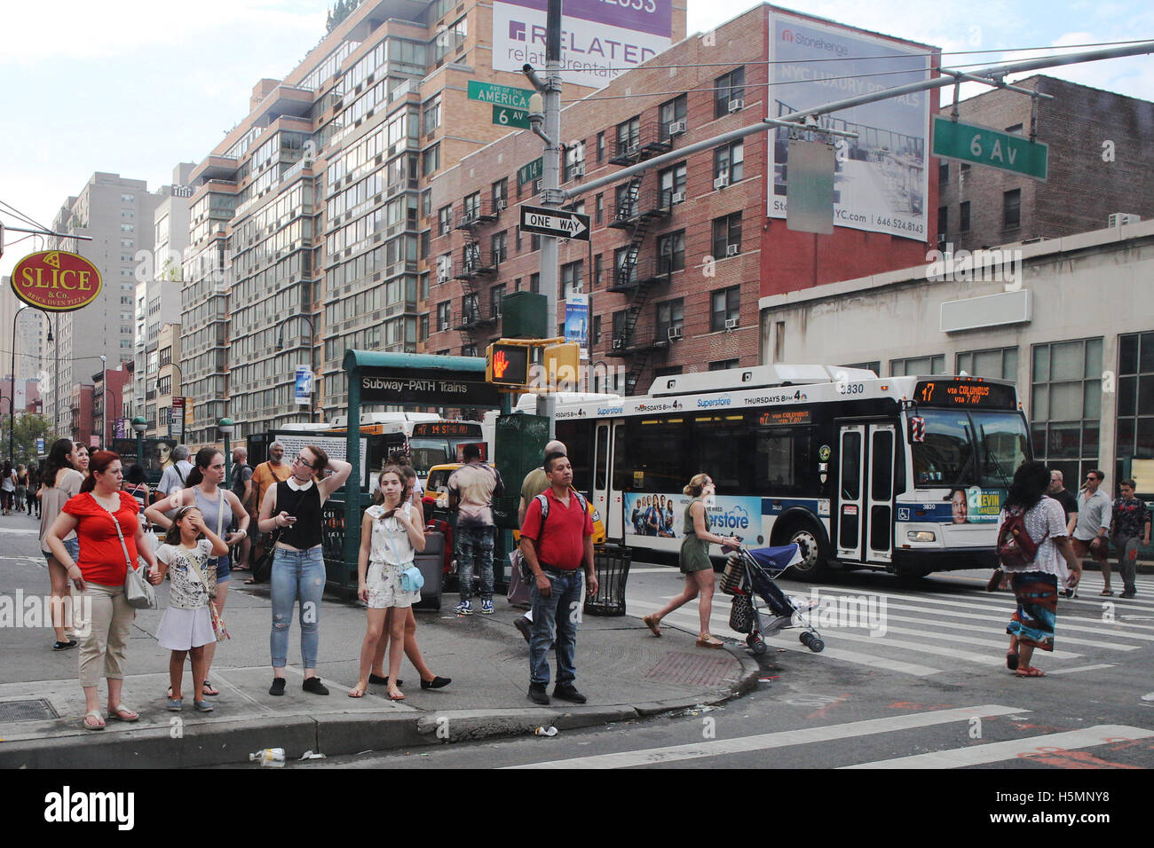 Street scene in New York City , USA Stock Photo - Alamy