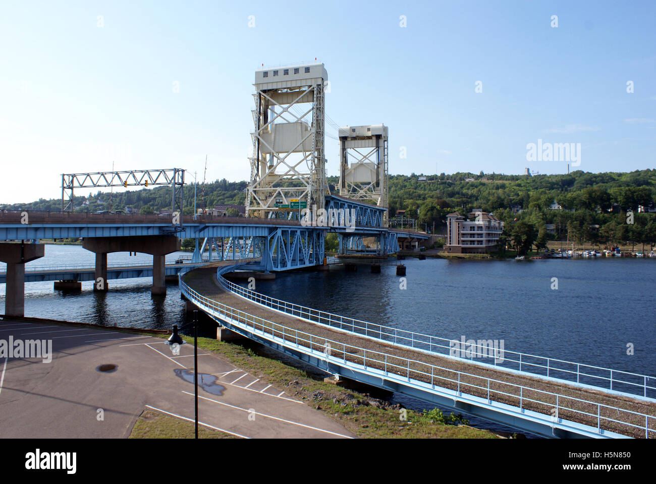 Portage lake lift bridge hi-res stock photography and images - Alamy