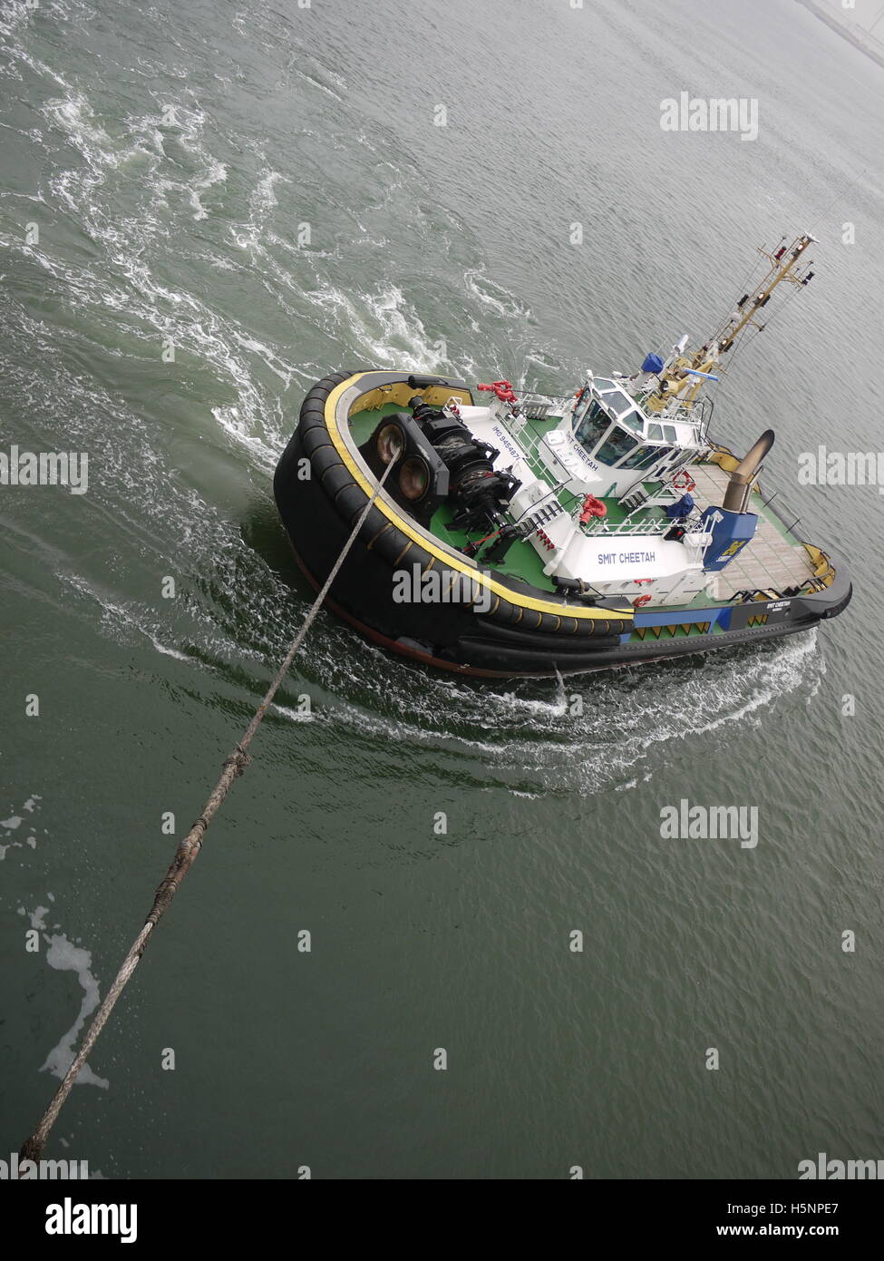 Sailor docking boat in hi-res stock photography and images - Alamy