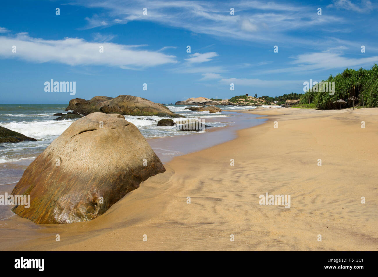 Beach, Kirinda, Sri Lanka Stock Photo - Alamy