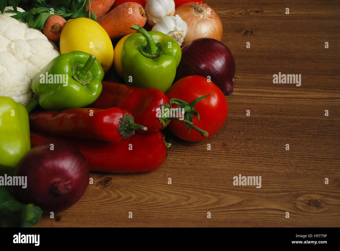 Healthy organic vegetables Stock Photo - Alamy