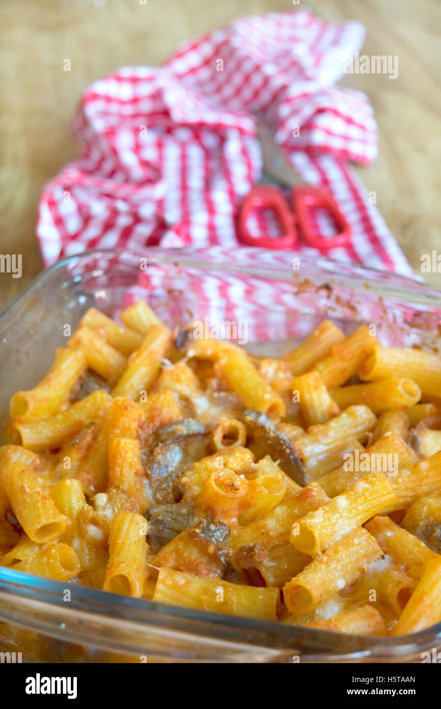 pasta bake with leftover vegetables in a glass baking tray Stock Photo ...