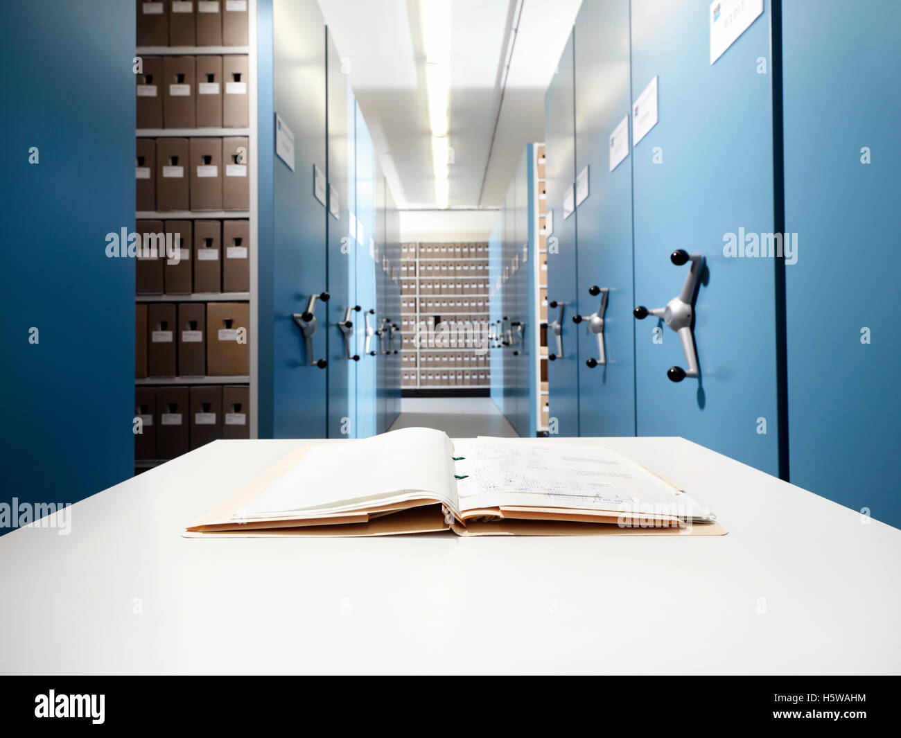 Modern file hi-res stock photography and images - Alamy