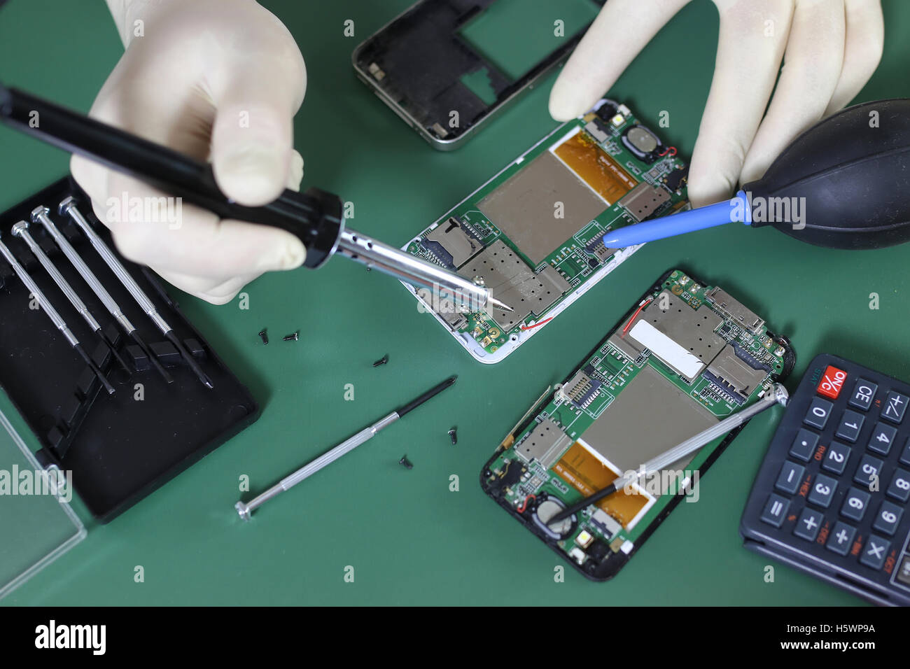 phone repair chip Stock Photo - Alamy