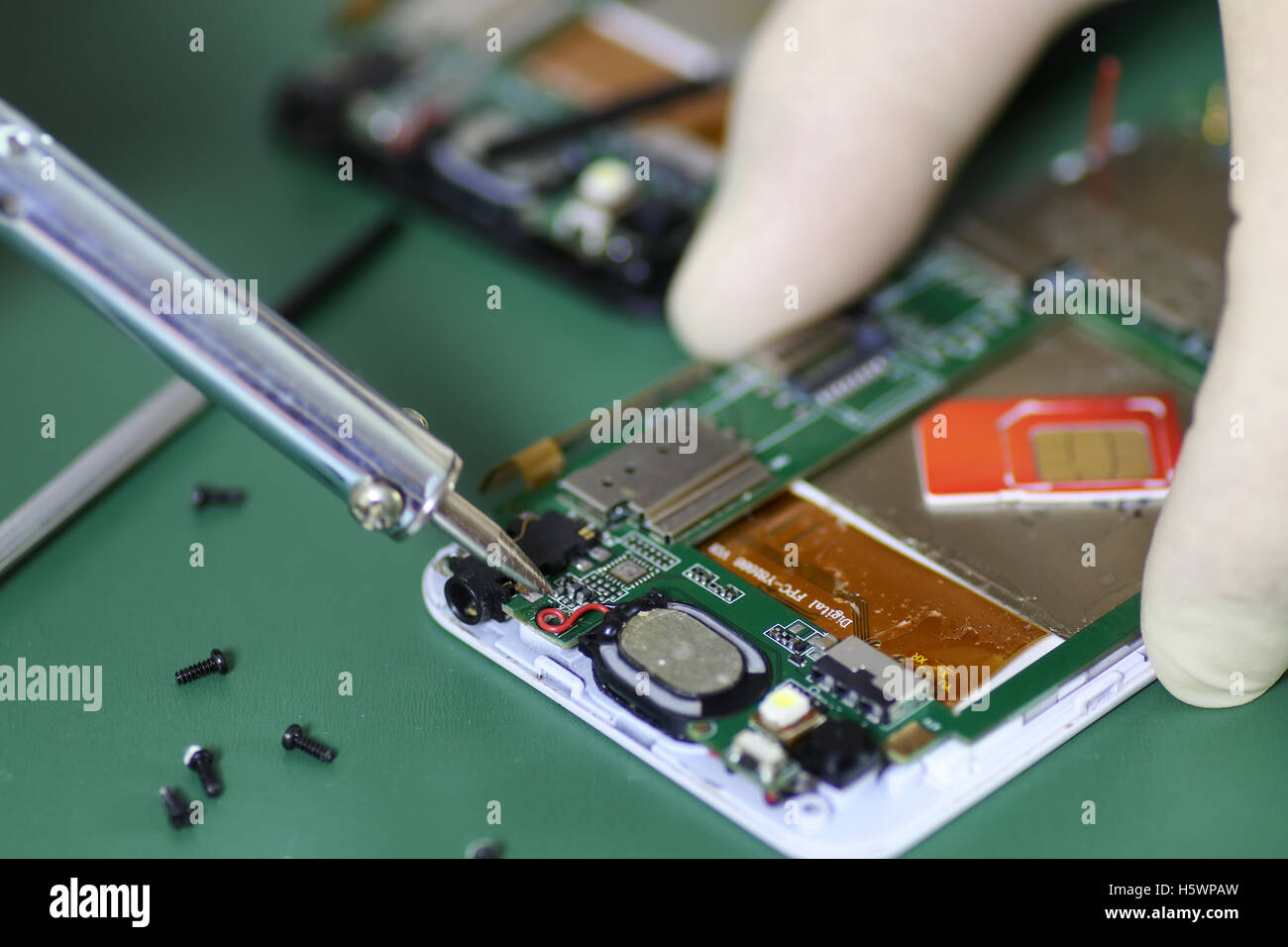 phone repair chip Stock Photo - Alamy