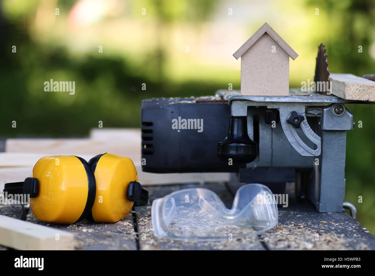 house model construction saw Stock Photo - Alamy
