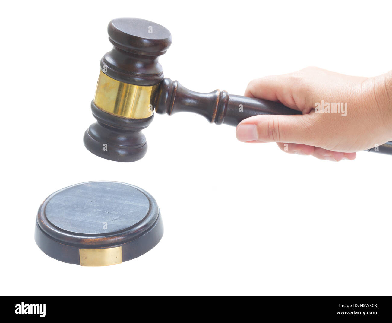 Hand holding judges gavel hi-res stock photography and images - Alamy