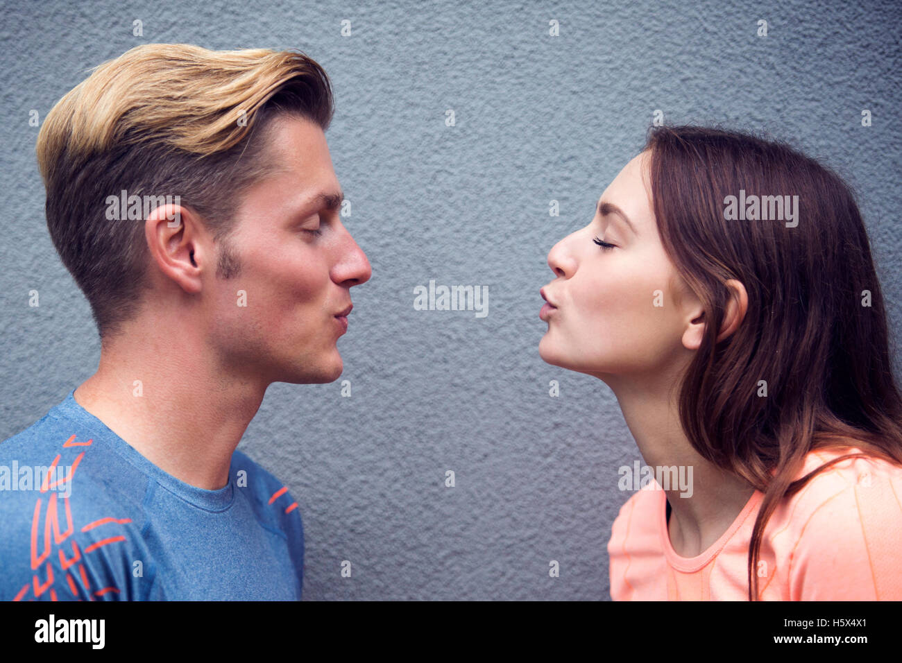 Blowing kisses hi-res stock photography and images - Alamy
