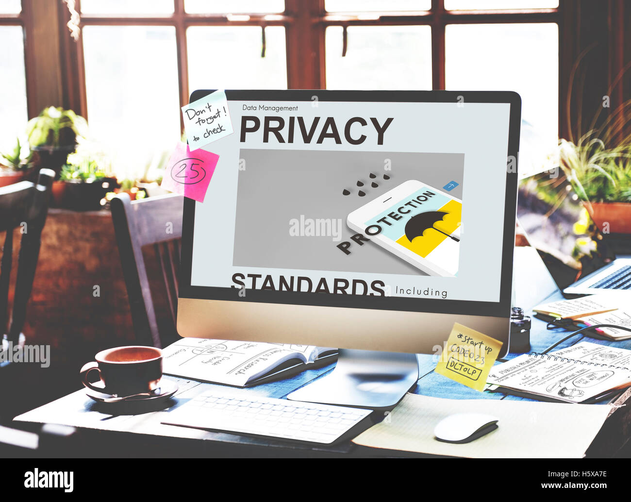Confidentiality lifestyle hi-res stock photography and images - Alamy