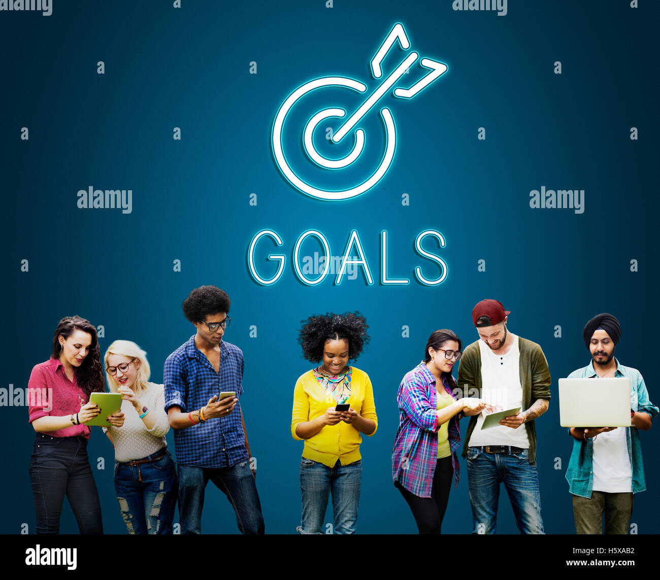 Target Mission vision Business Goal Aim Concept Stock Photo - Alamy