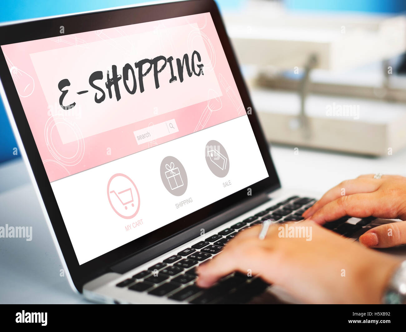 E-shopping Buy Online Internet Store Concept Stock Photo - Alamy