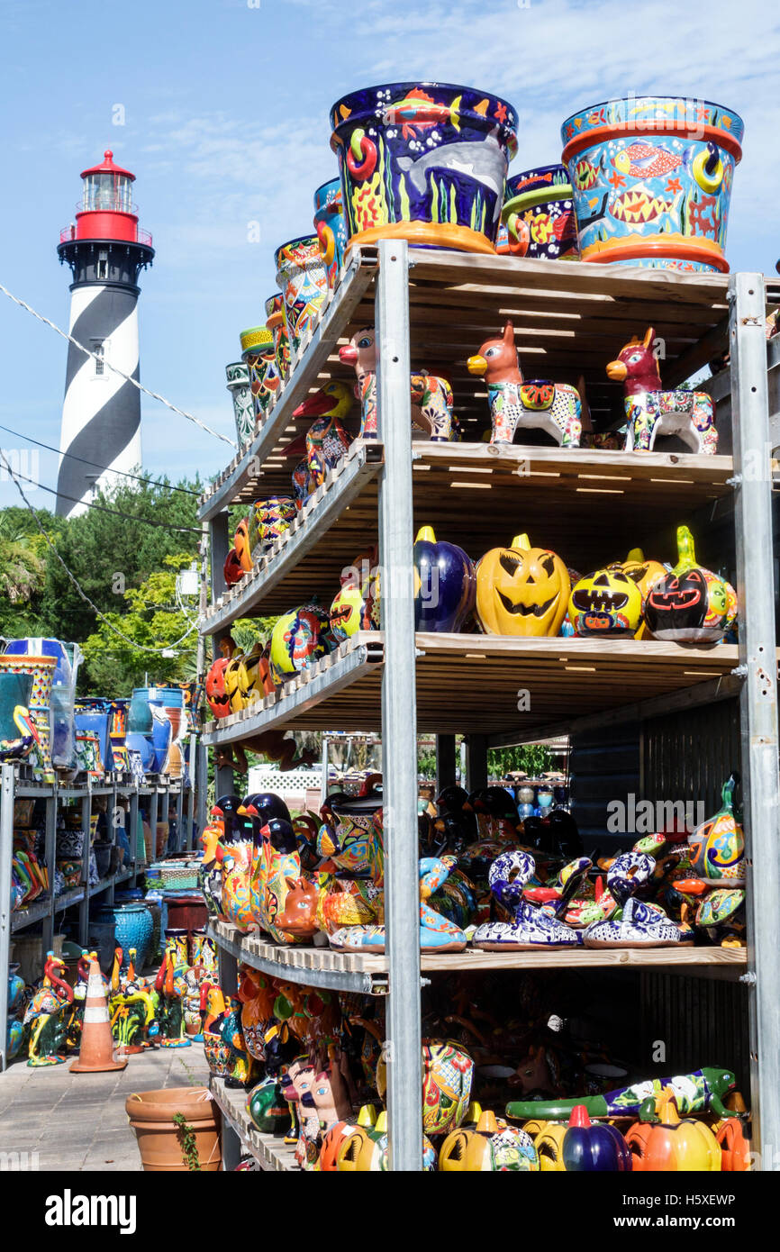 Talavera pottery hi-res stock photography and images - Alamy