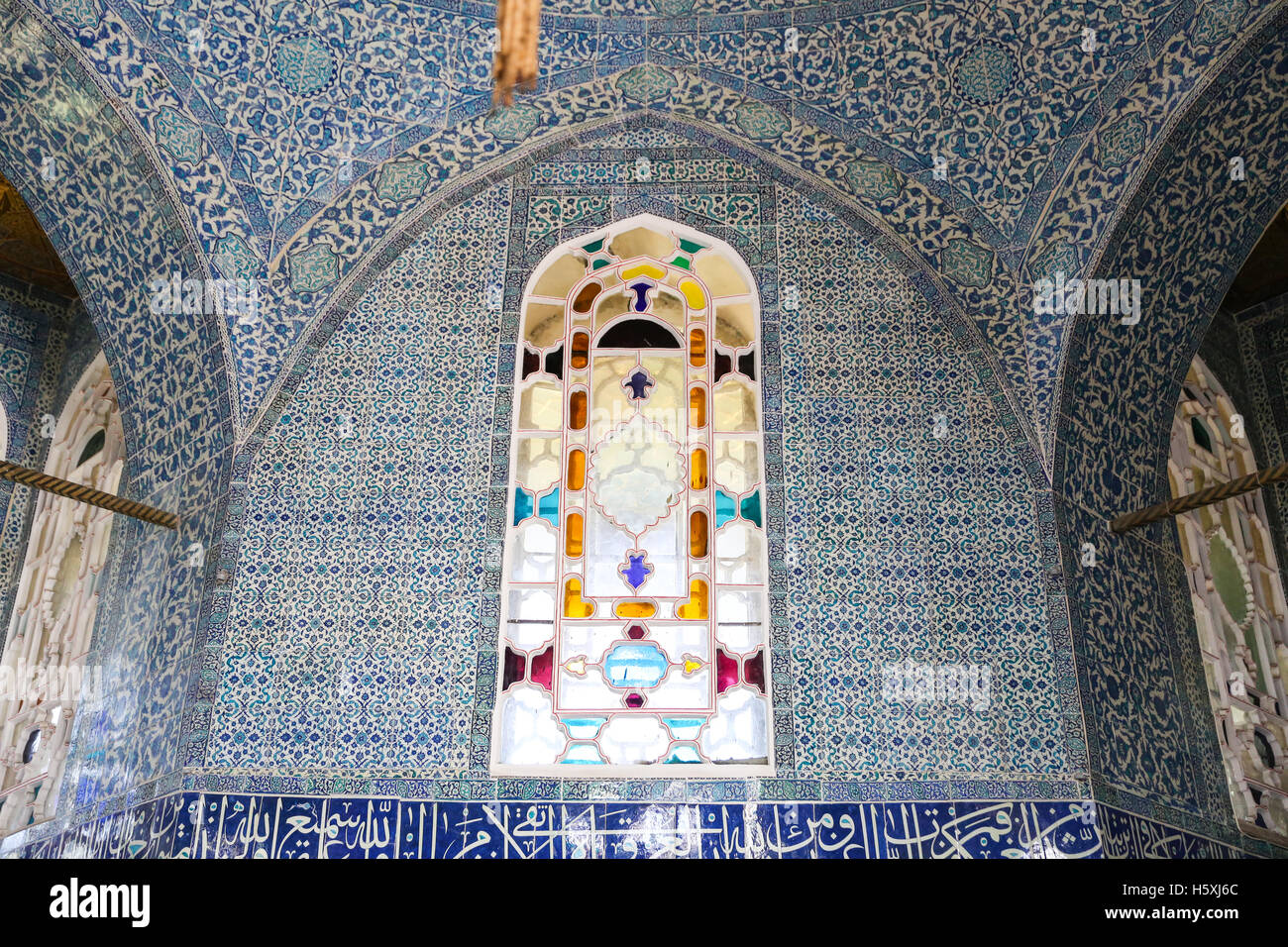 Inside room in topkapi palace hi-res stock photography and images - Alamy