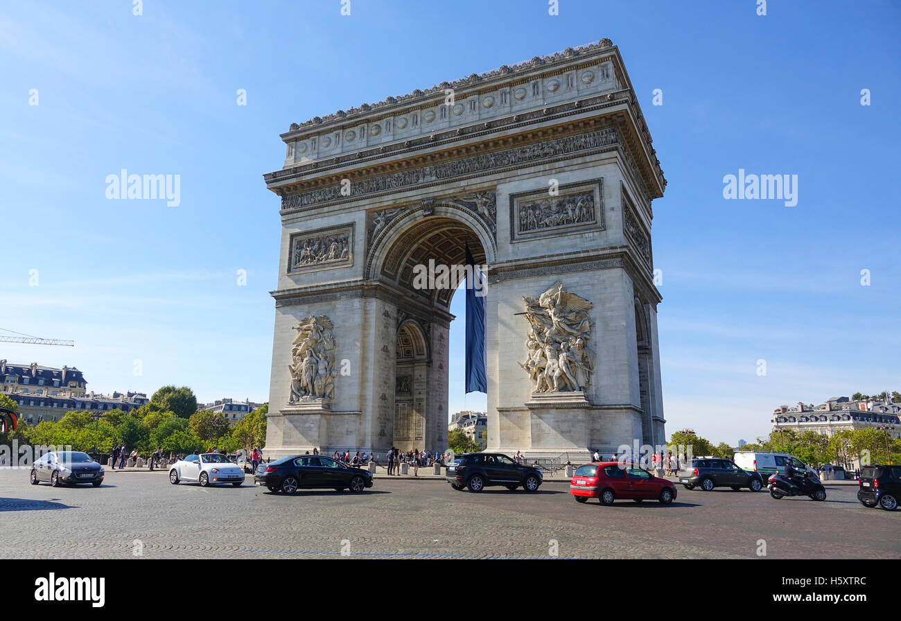 The famous Arc de Triomphe landmark in Paris Stock Photo - Alamy