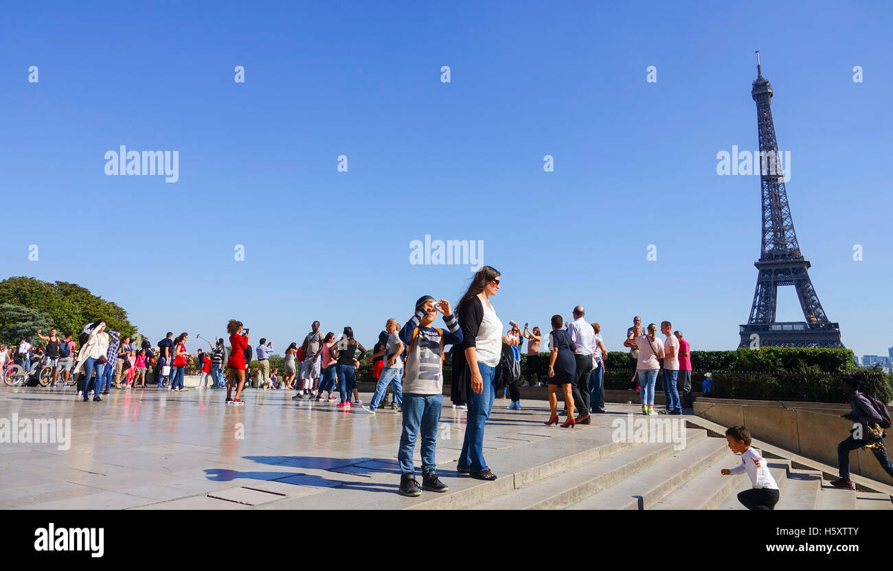 Trocadero Square in Paris - a tourist attraction Stock Photo - Alamy