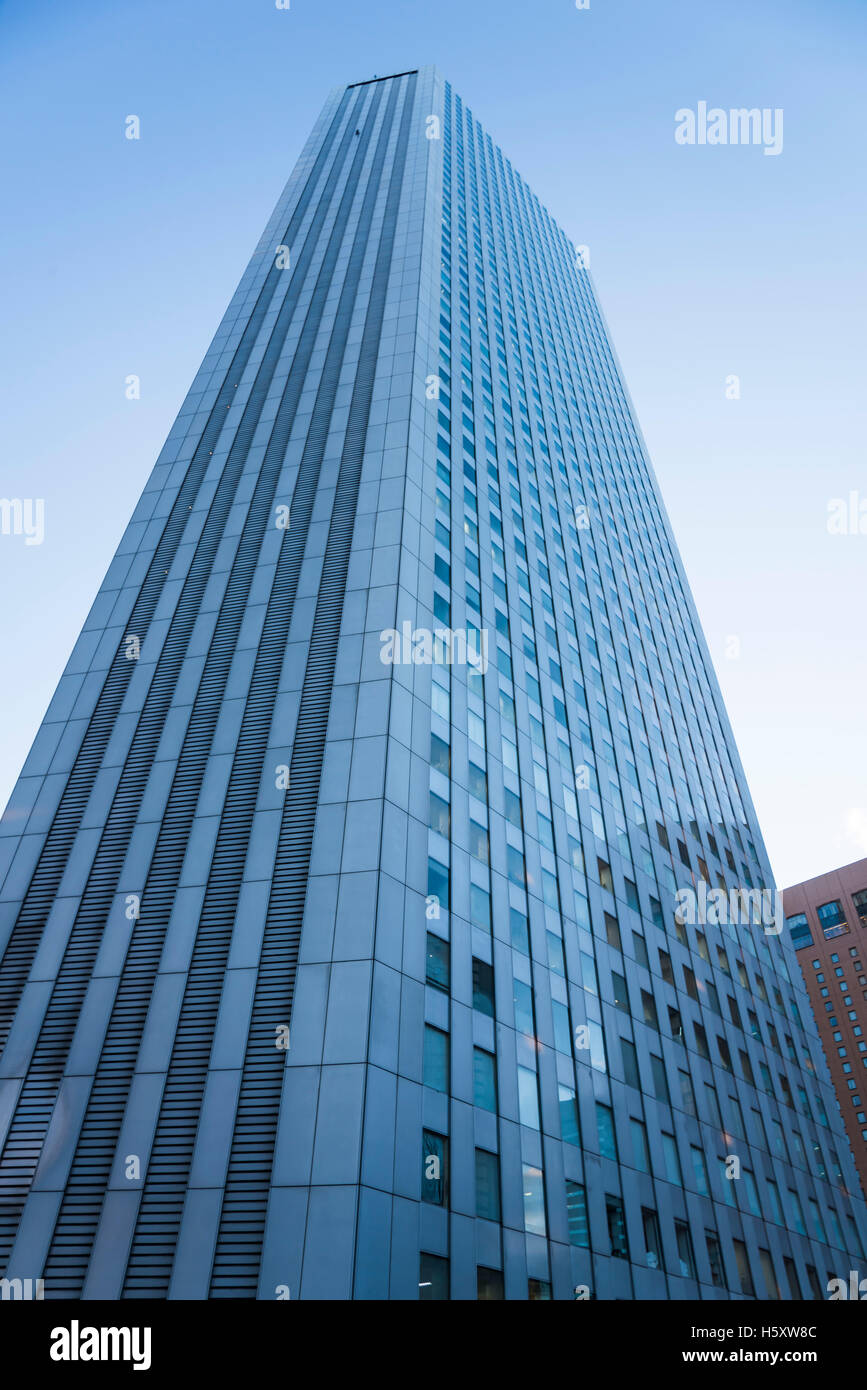 Sumitomo Building Tokyo High Resolution Stock Photography and Images ...