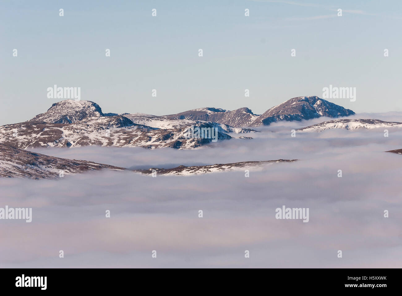 Great Gable and Dale Head, the western fells of the Lake District ...