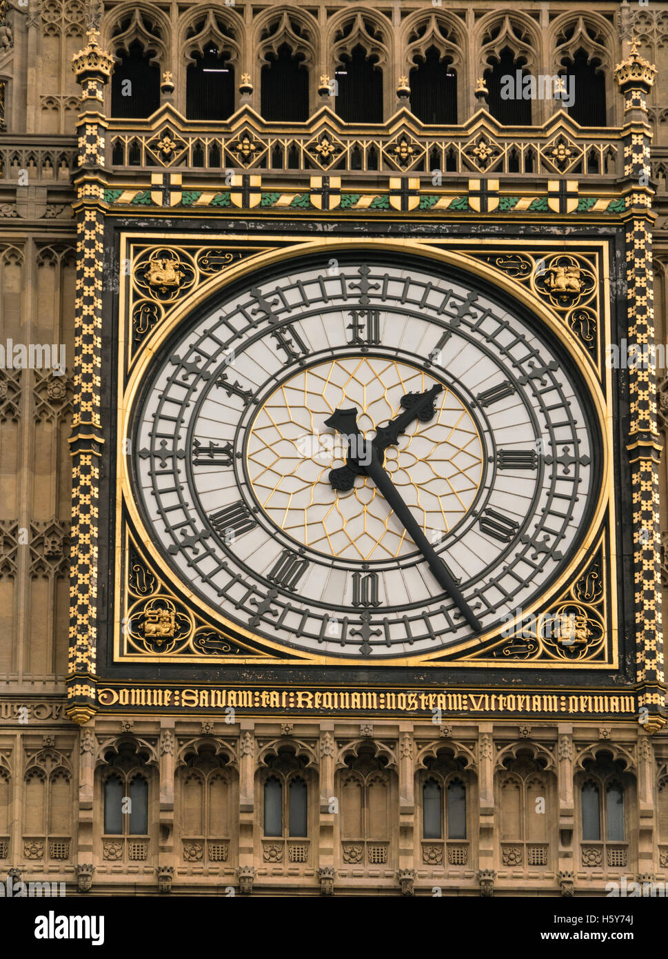 Queen Elizabeth Tower Big Ben London at Houses of Parliament Stock ...
