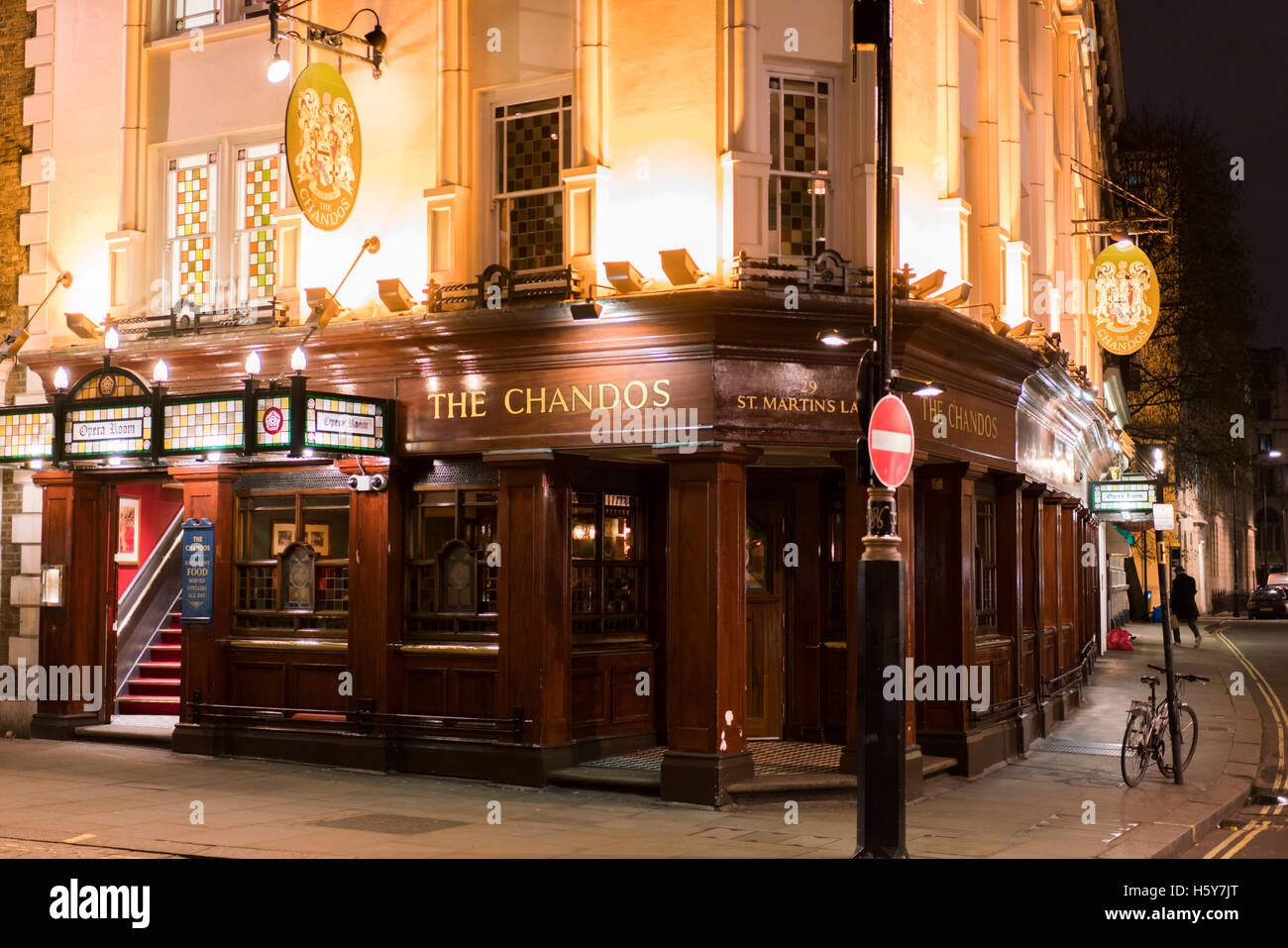 Chandos St Martins Lane High Resolution Stock Photography and Images ...