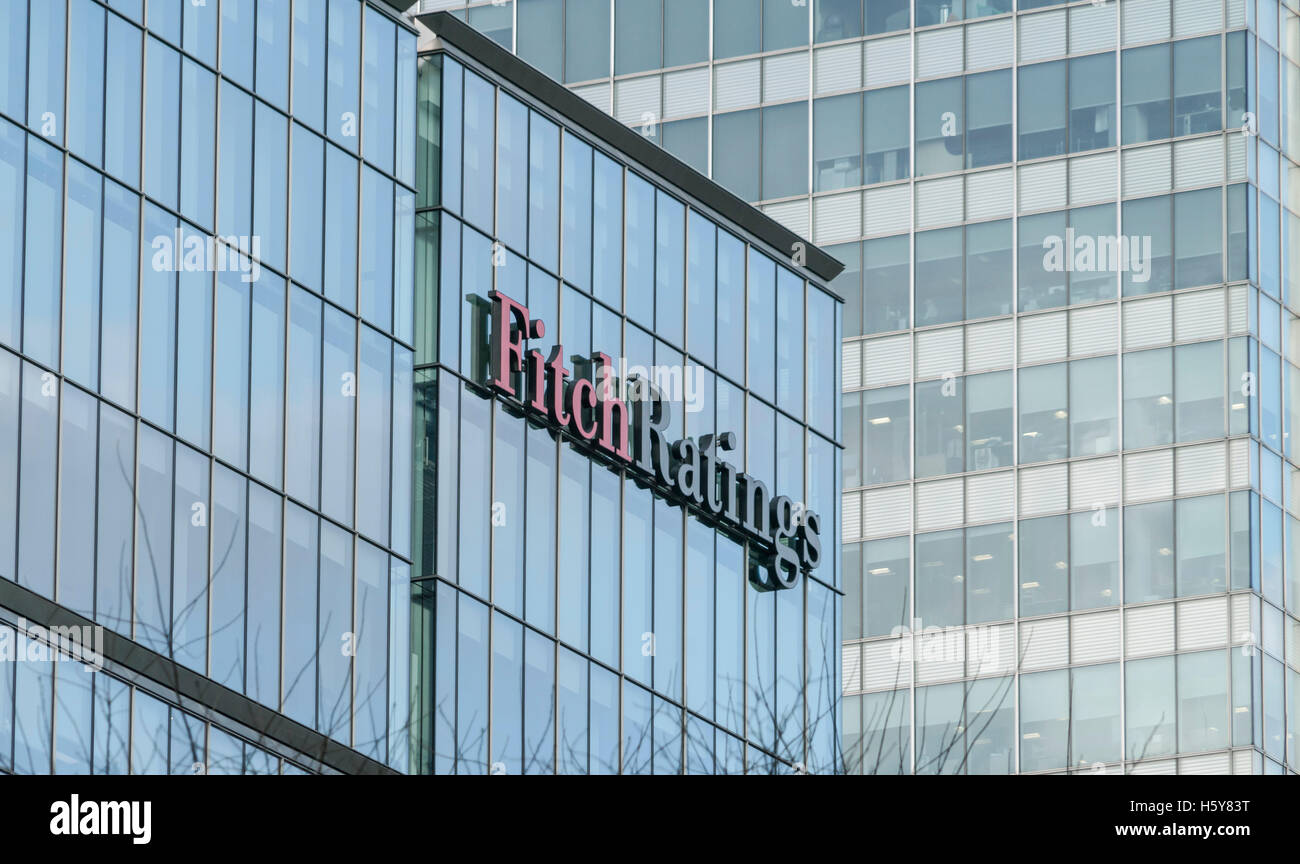 Fitch Ratings building at Canary Wharf - LONDON/ENGLAND FEBRUARY 23 ...