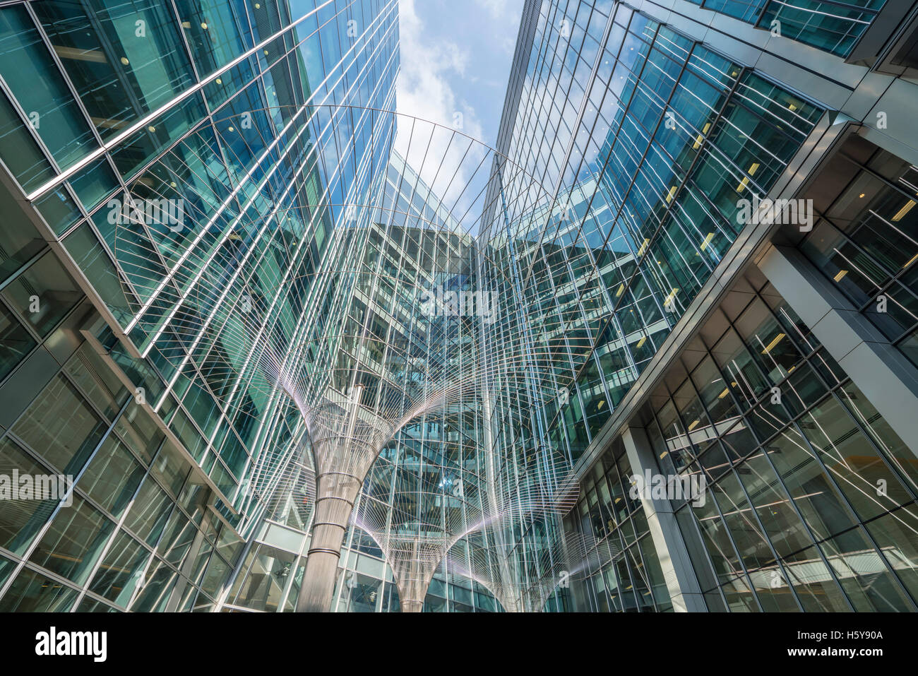 Modern architecture in London Canary Wharf Stock Photo - Alamy