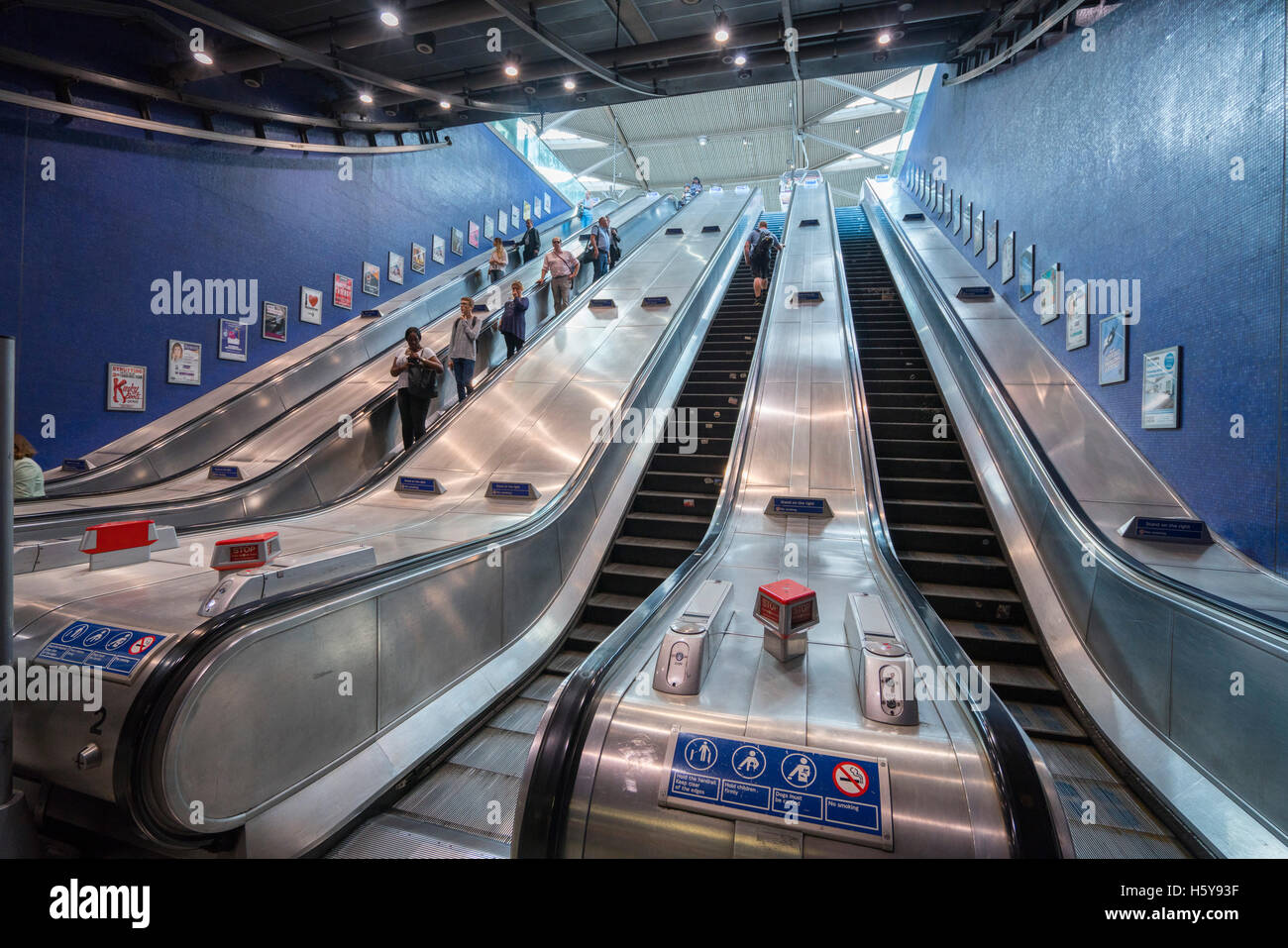 Escalators to North Greenwich from Underground station Stock Photo - Alamy