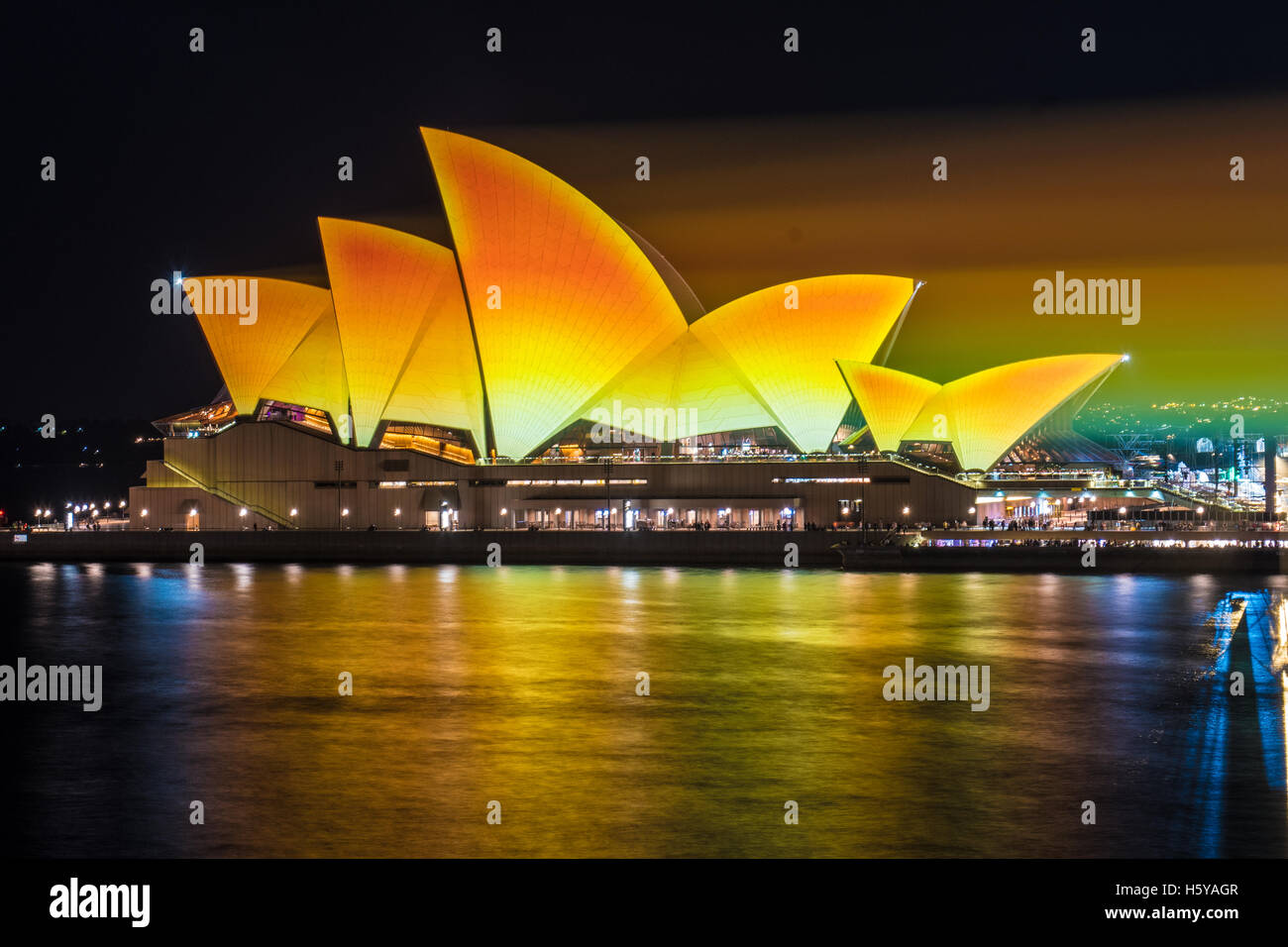 Sydney, Australia - 21st October 2016: The Sydney Opera House lit up on ...