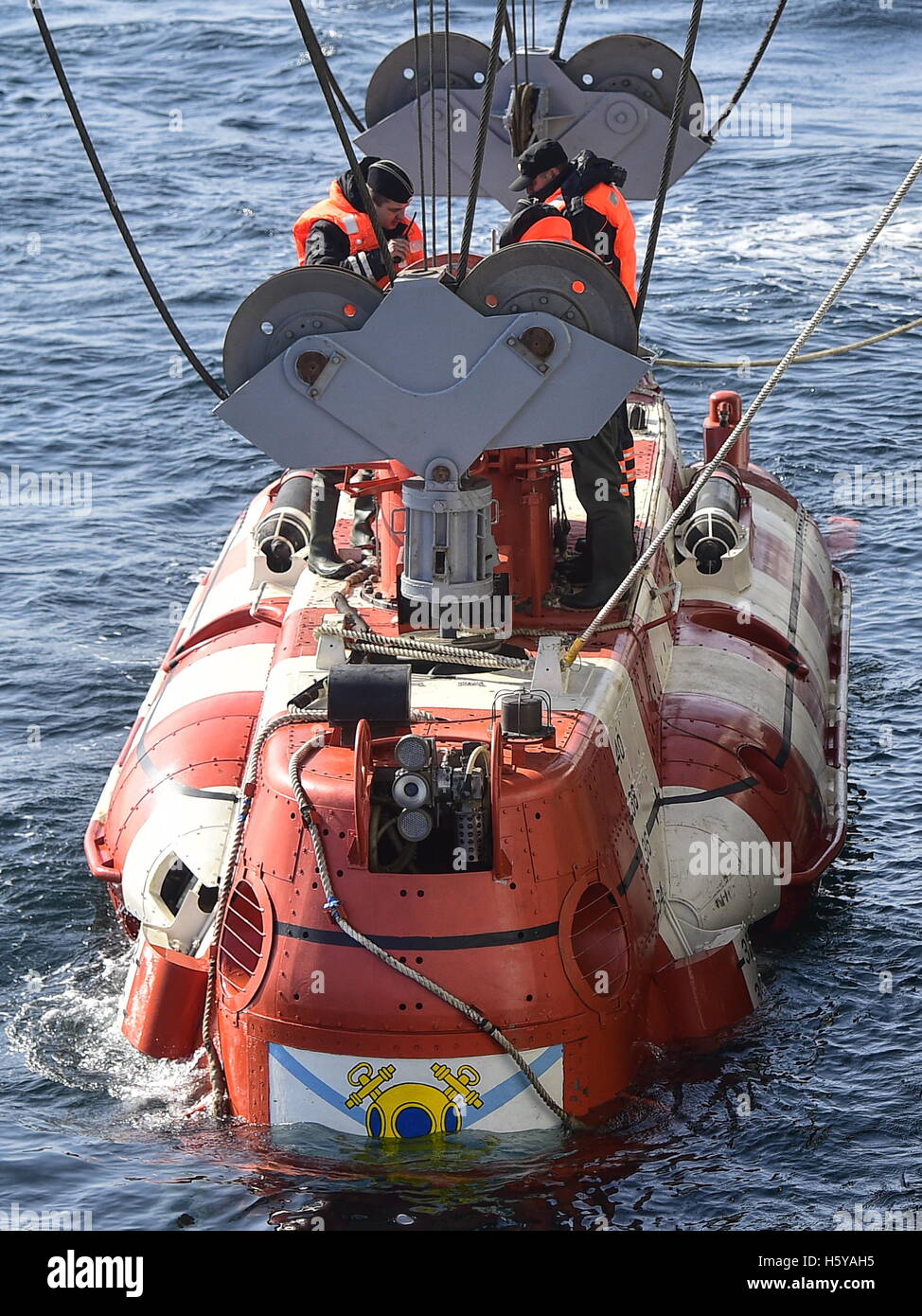 Deep Submergence Vehicle High Resolution Stock Photography and Images ...