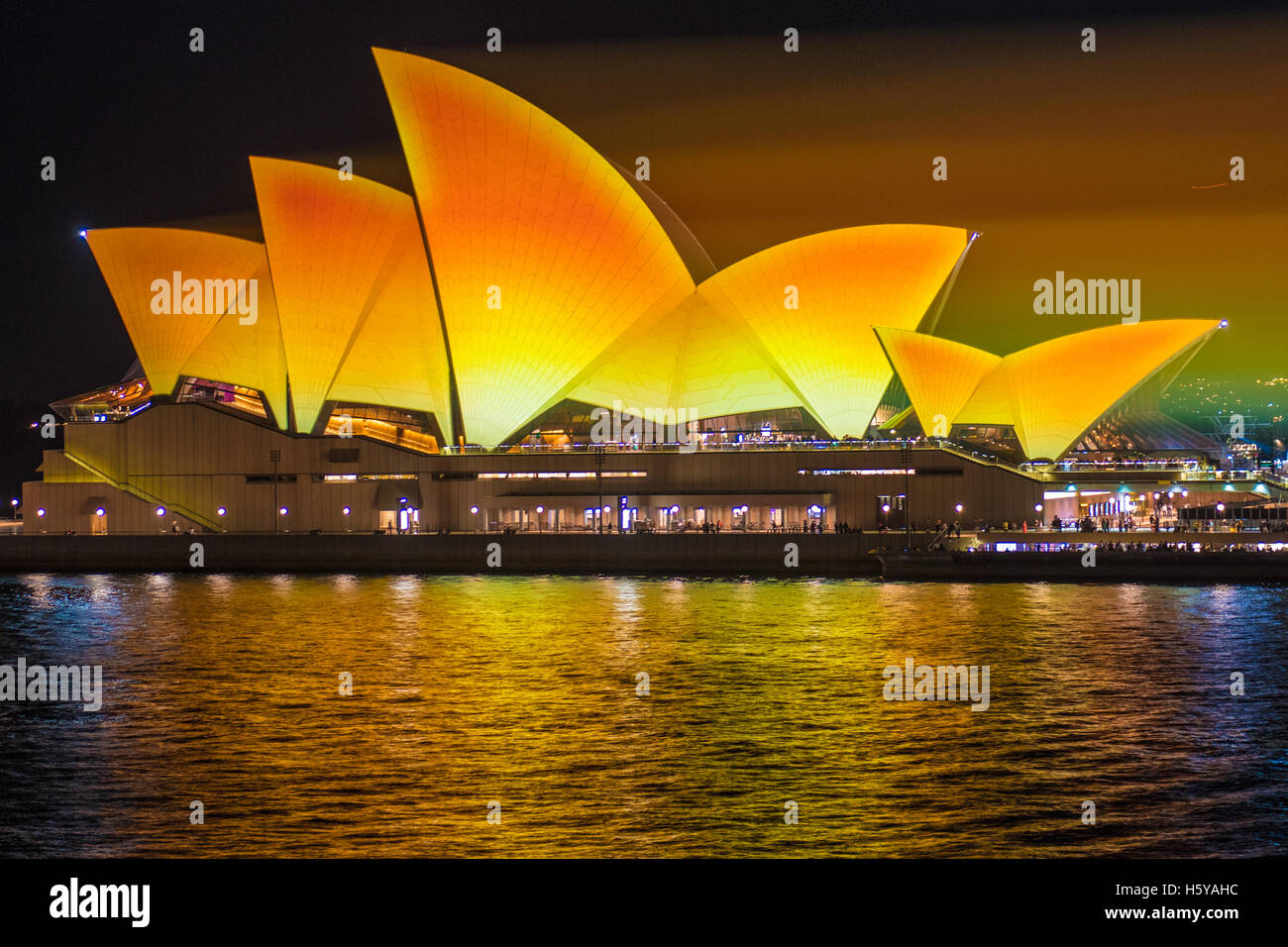 Sydney, Australia - 21st October 2016: The Sydney Opera House lit up on ...