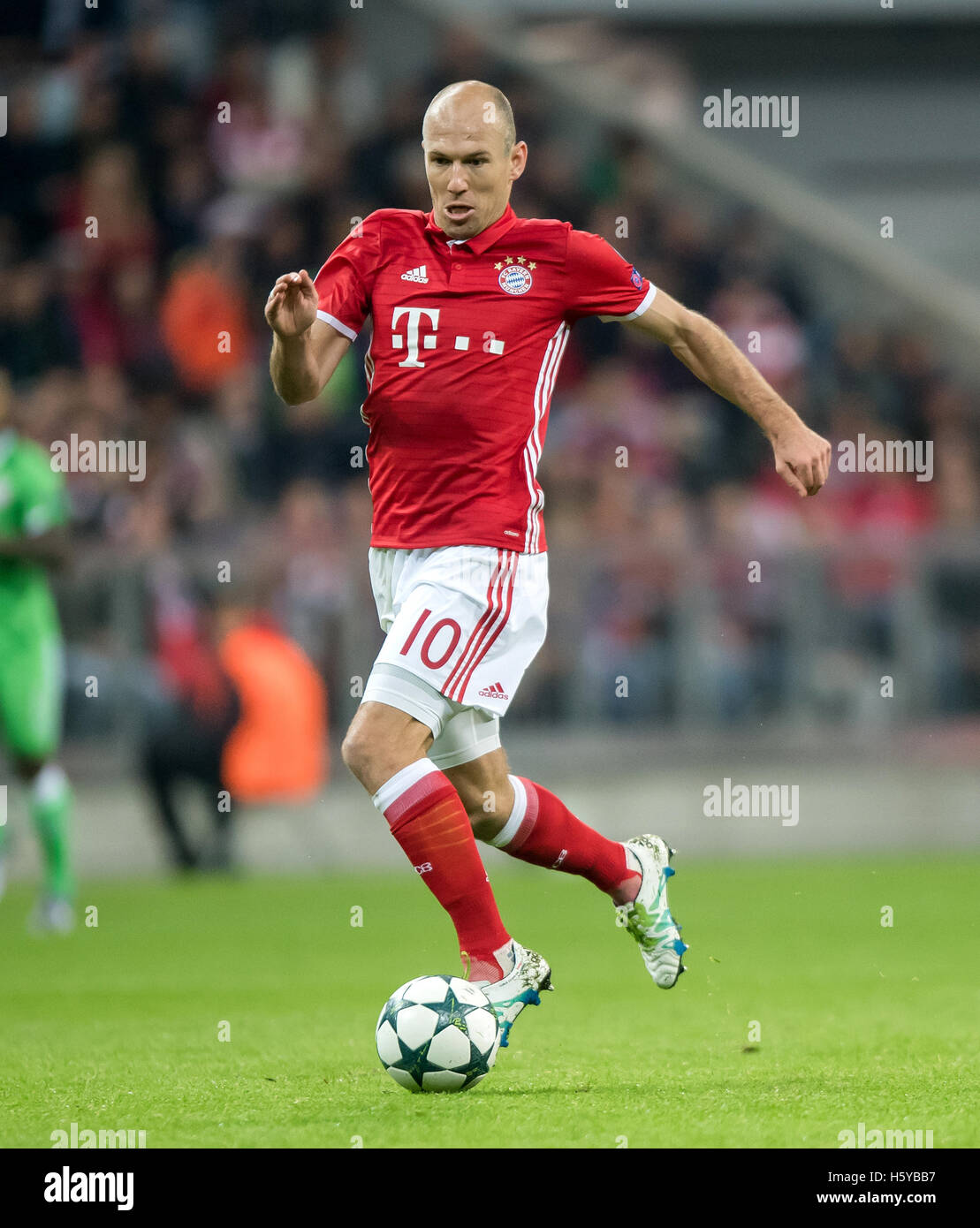 Munich's Arjen Robben in action during the UEFA Champions League soccer ...