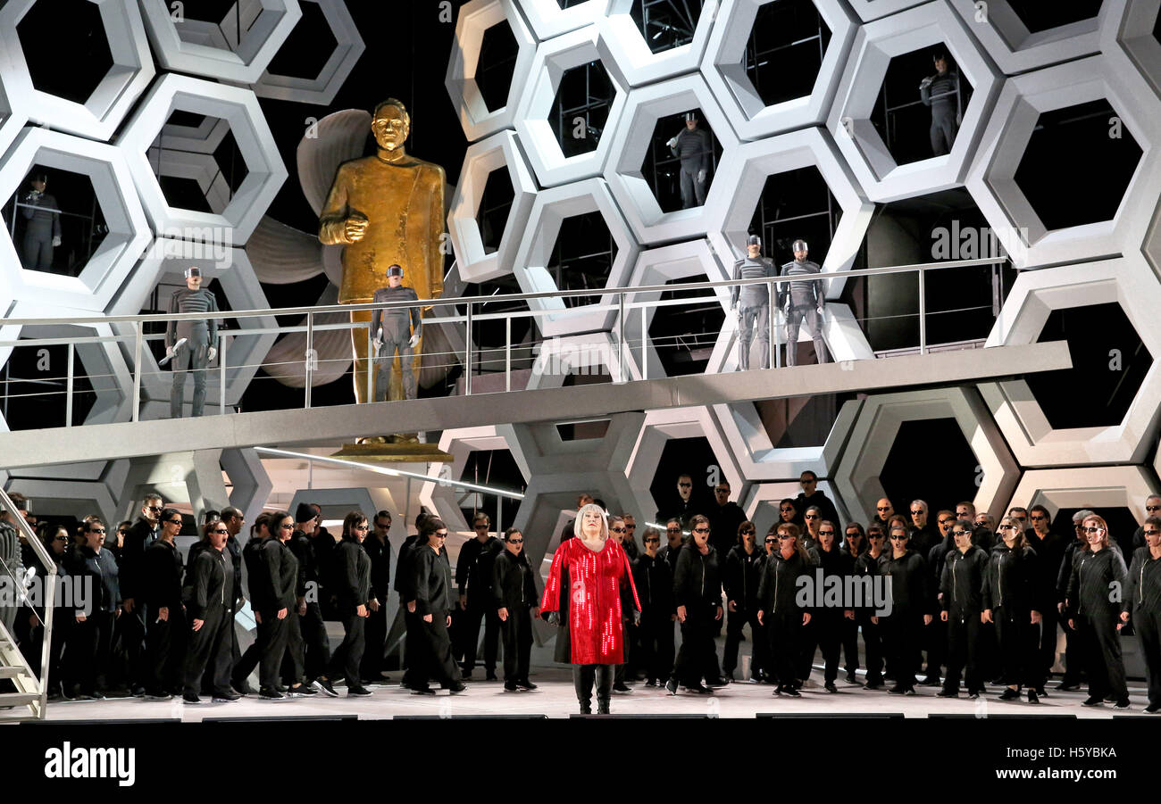 Jennifer wilson hi-res stock photography and images - Alamy