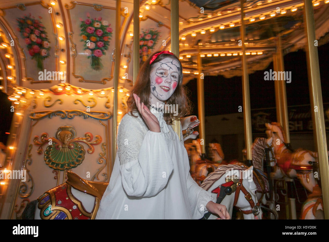 Ghoulish figures hi-res stock photography and images - Alamy