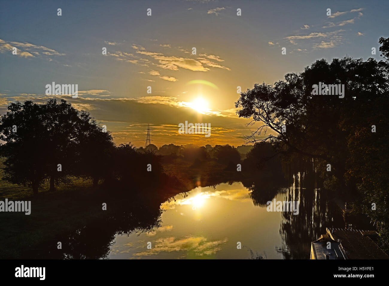 Peterborough, UK. 22nd Oct, 2016. River Nene, Peterborough ...