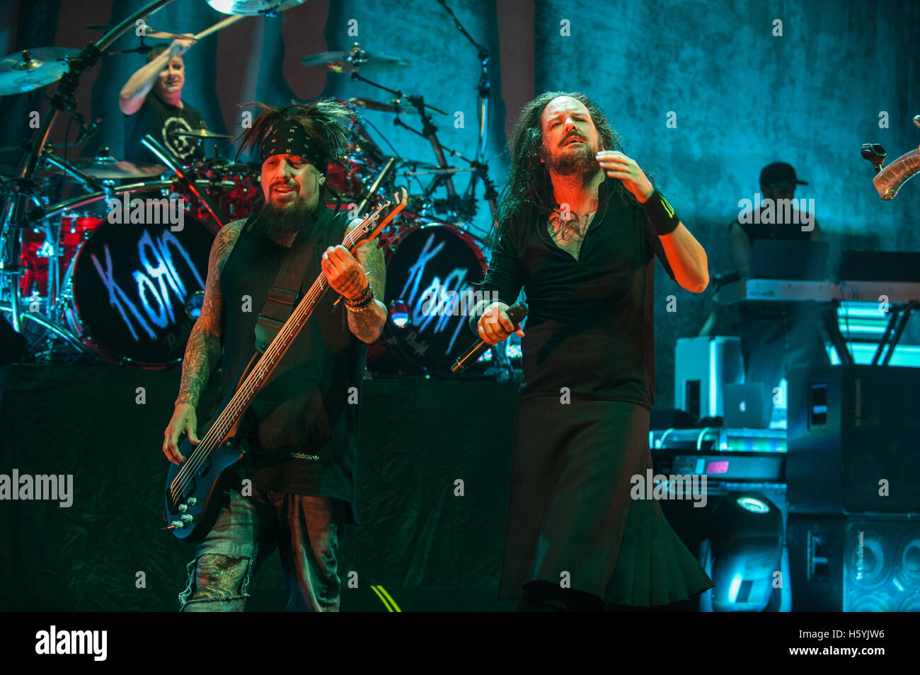 Korn photo concert hi-res stock photography and images - Alamy