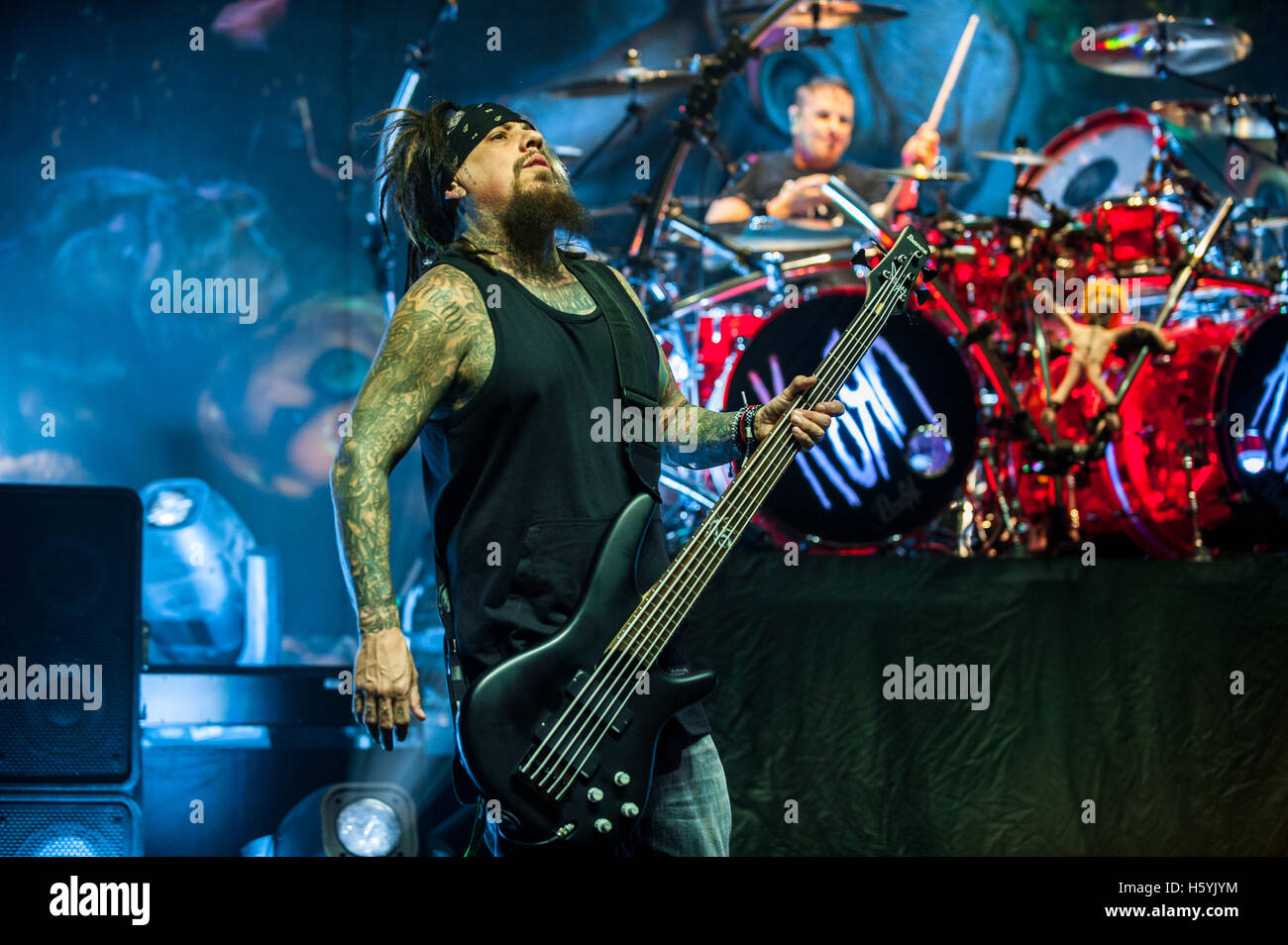 Korn photo concert hi-res stock photography and images - Alamy