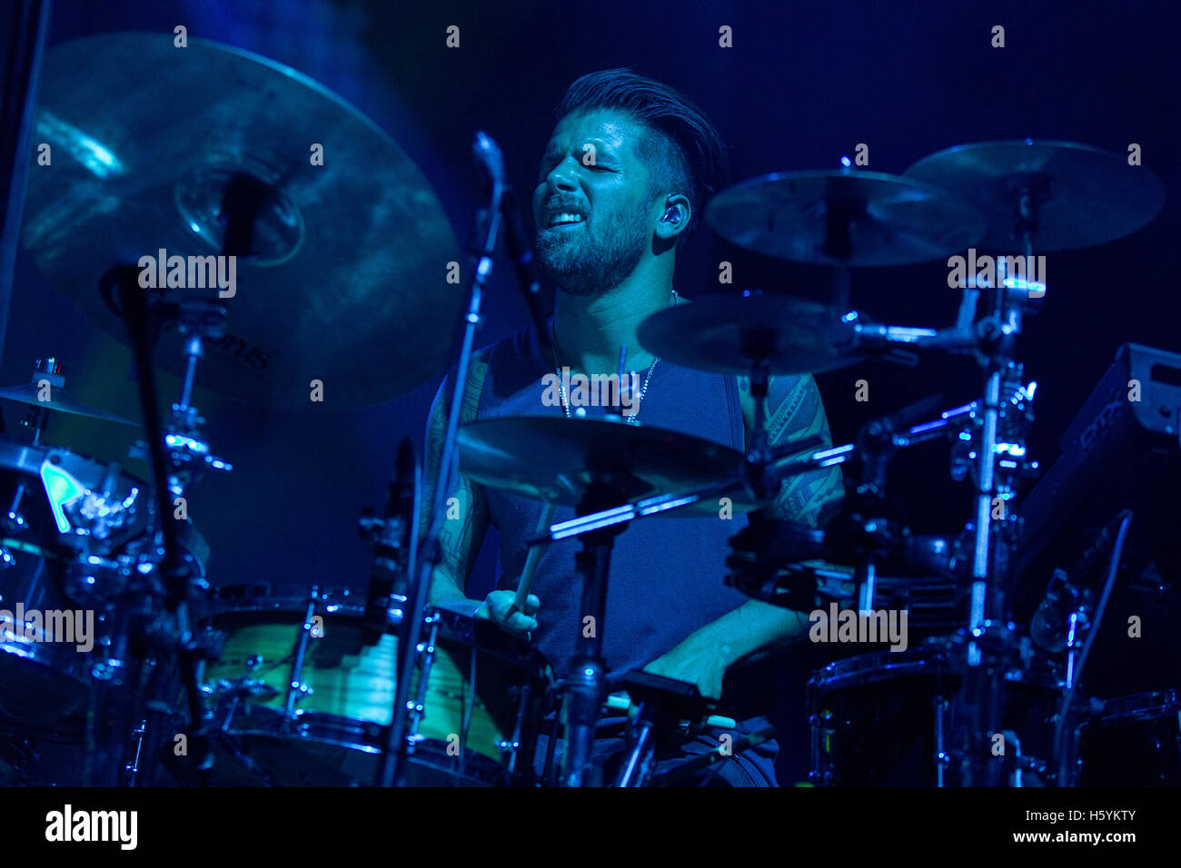 Madison, Wisconsin, USA. 21st Oct, 2016. ZACH VELMER of Sound Tribe ...