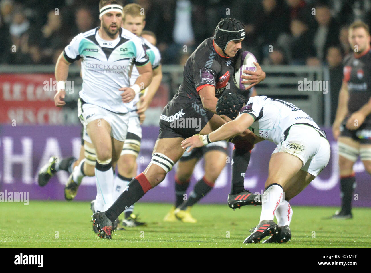 Lyon, France. 22nd Oct, 2016. European Rugby Challenge Cup. Lyon Olympique versus Ospreys. Dylan ...