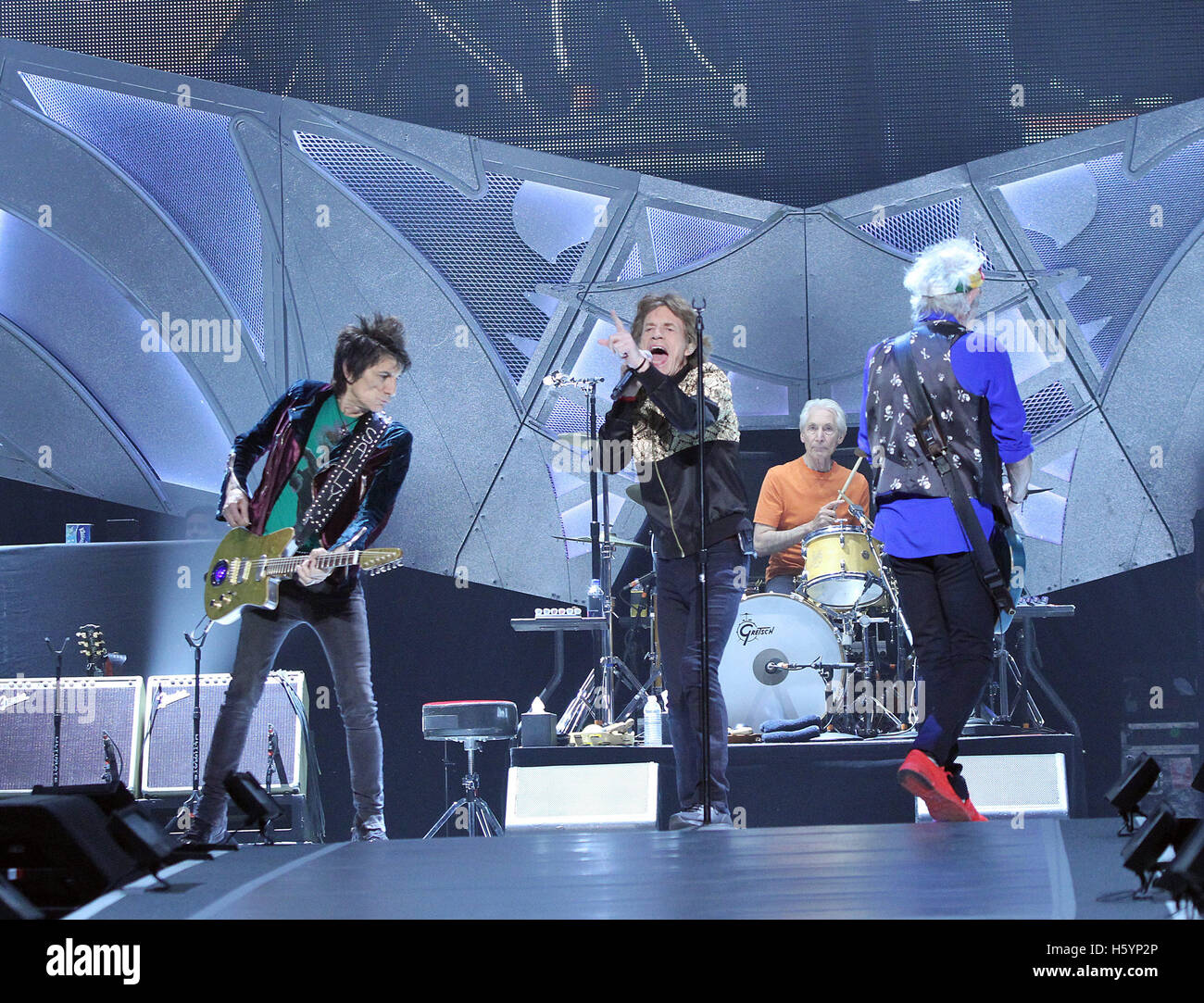 Las Vegas, Nevada, USA. 22nd Oct, 2016. English rock band The Rolling Stones perform in concert ...