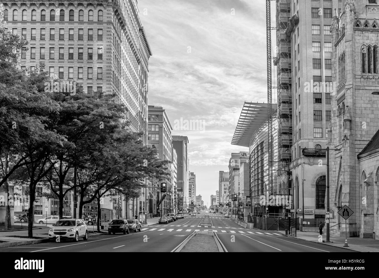 PHILADELPHIA - June7, 2016: Cityscape with street and Downtown Skyline ...
