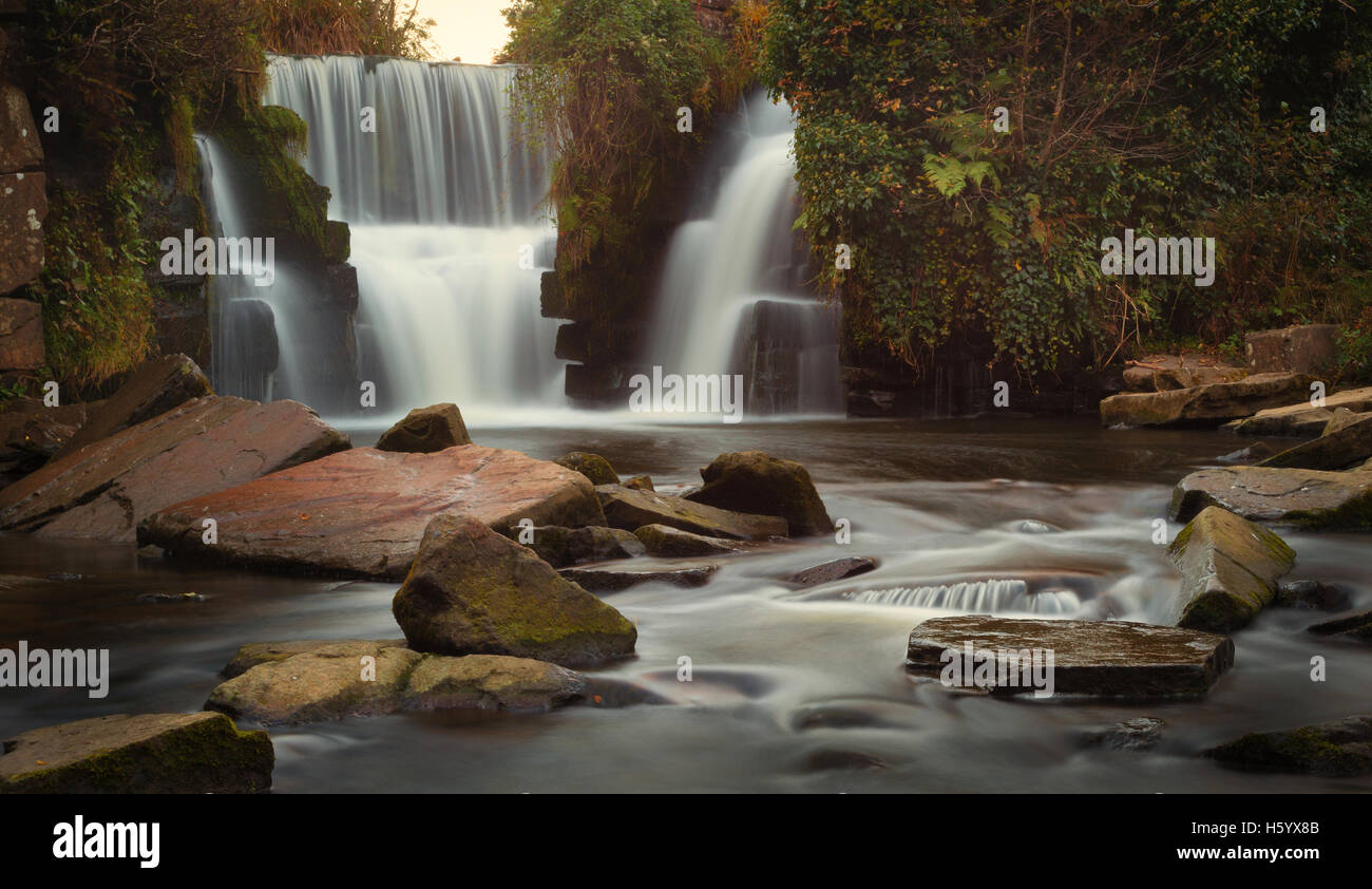 Autumn colours at Penllergare waterfalls Stock Photo - Alamy