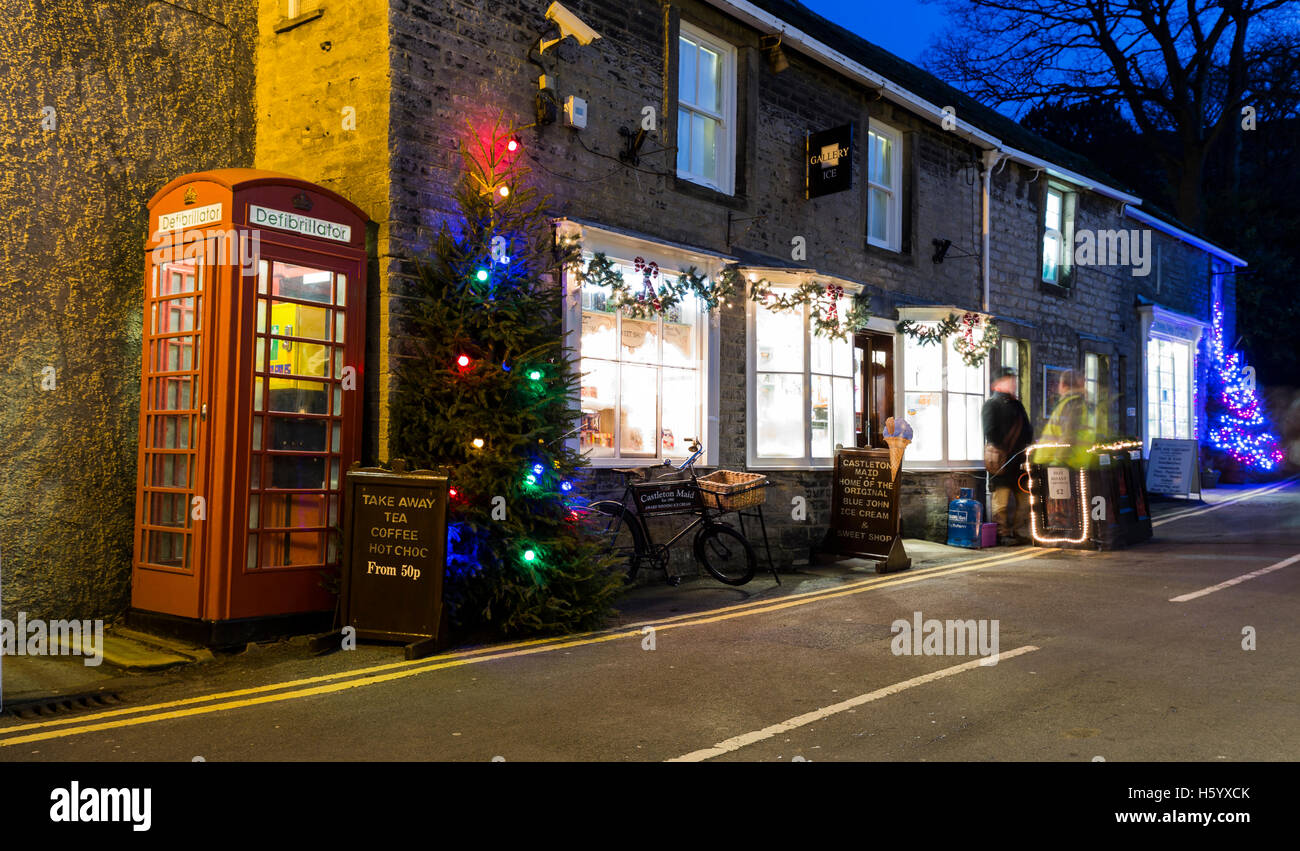 Castelton village derbyshire hi-res stock photography and images - Alamy
