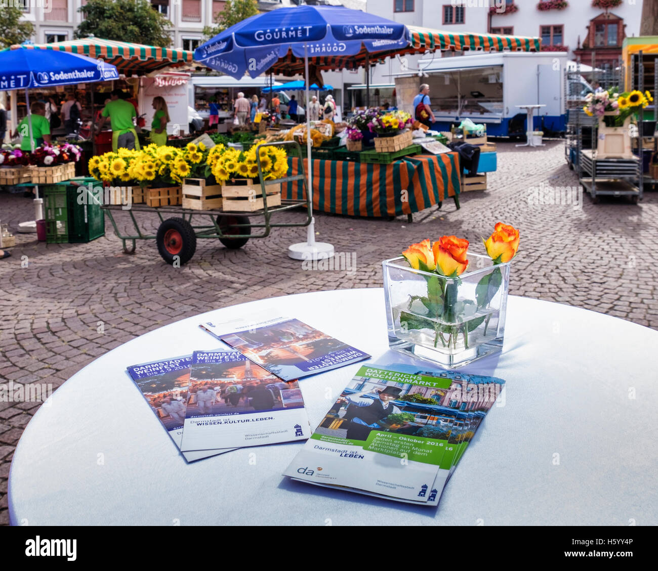 Farmers Market stalls selling plants, fresh produce, vegetables and ...