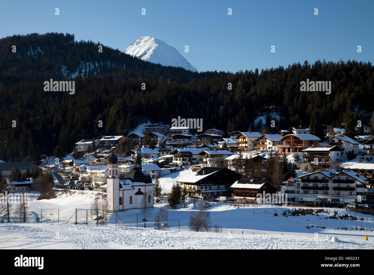 Seefeld townscape with Seekirchl chapel, church, Seefeld, Tyrol ...