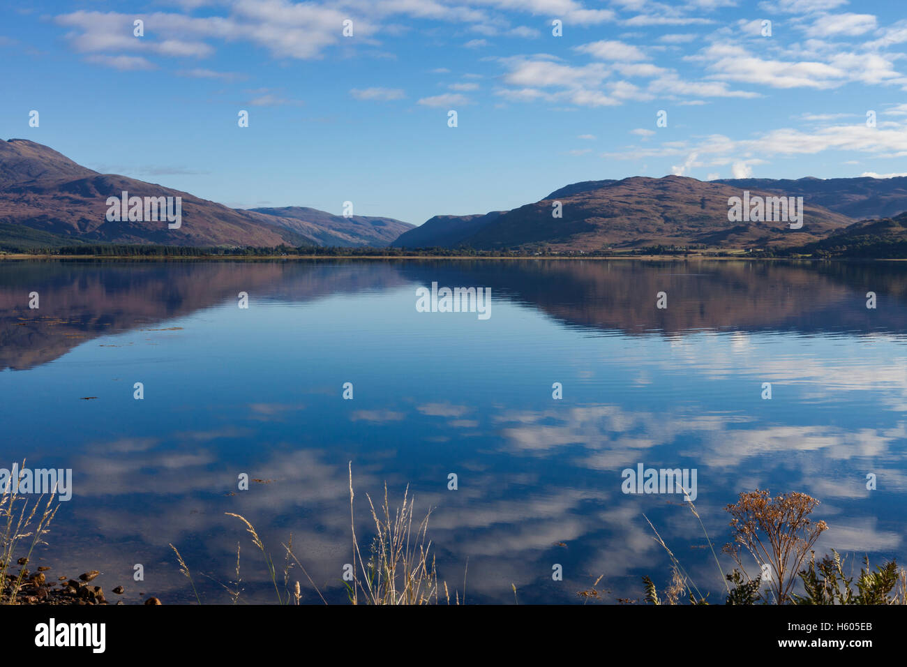 Lochcarron village hi-res stock photography and images - Alamy