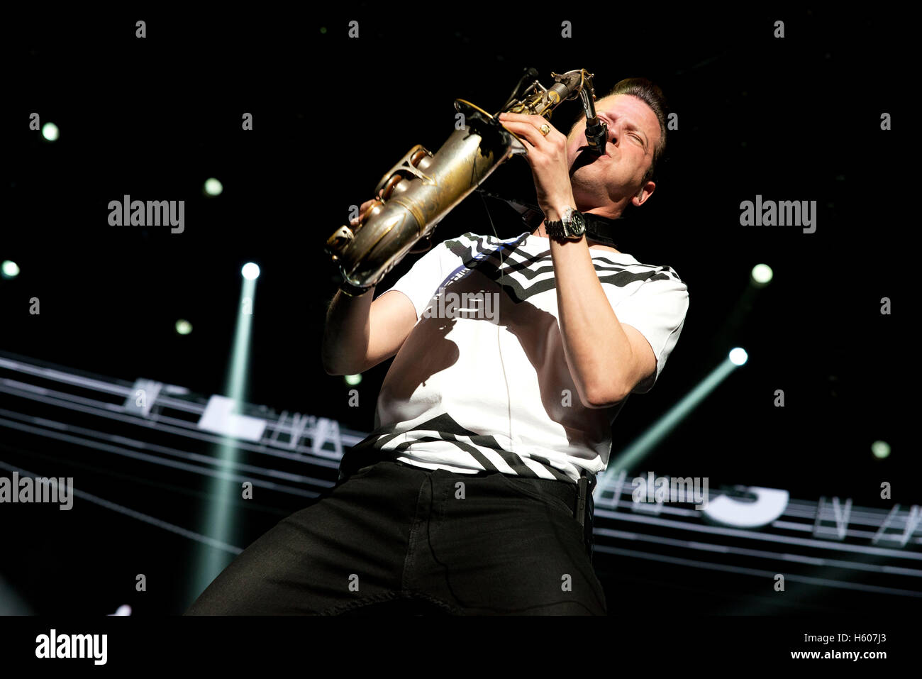 Nuovi leader hi-res stock photography and images - Alamy