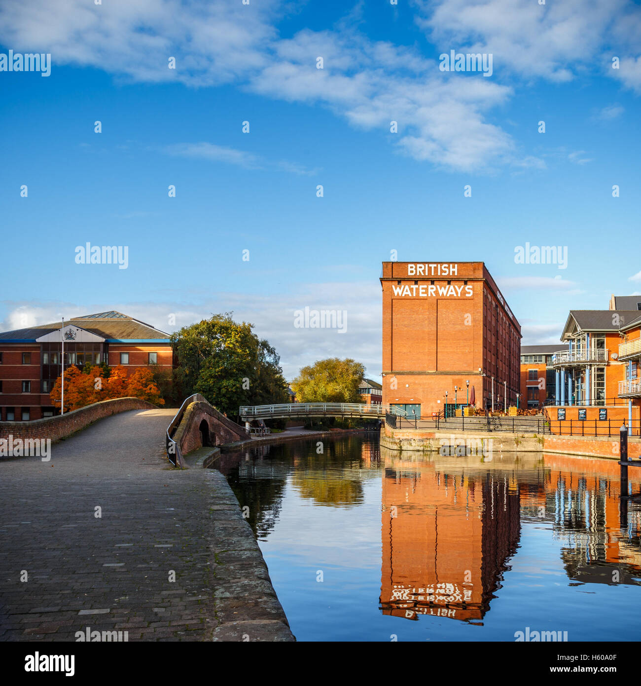 Nottingham British Waterways building reflected in the canal Stock ...