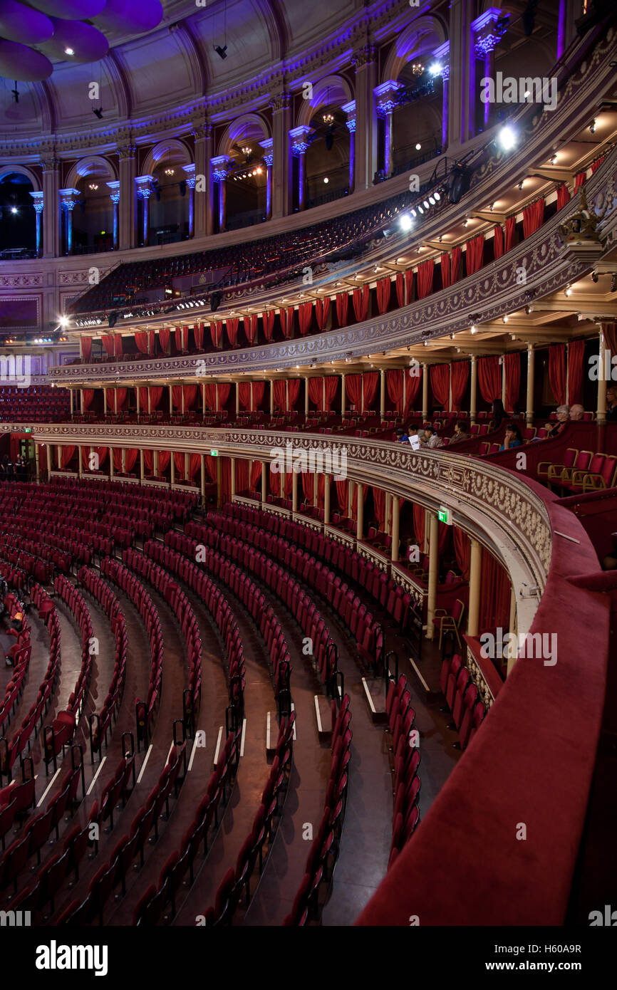 Royal Albert Hall Interior High Resolution Stock Photography and Images ...