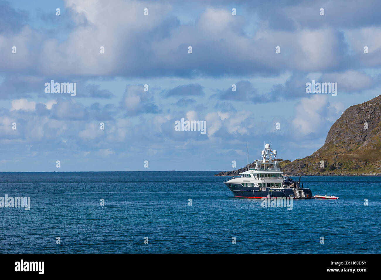 Luxury arctic superyacht T6 in arctic waters off Utakleiv, Lofoten ...