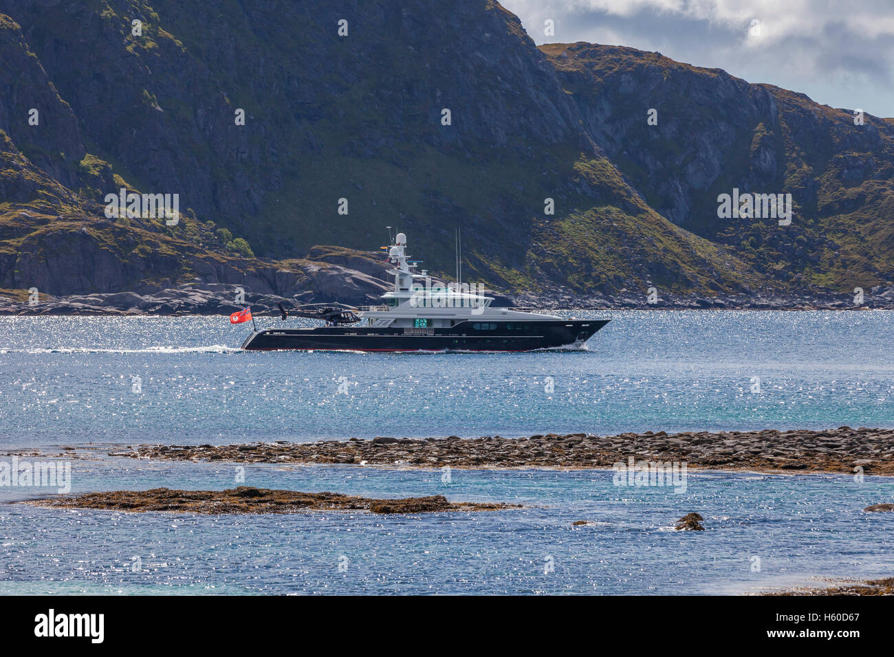 Luxury arctic superyacht T6 in arctic waters off Utakleiv, Lofoten ...